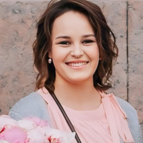 Alina Breeva, UX/UI Designer | Uxcel